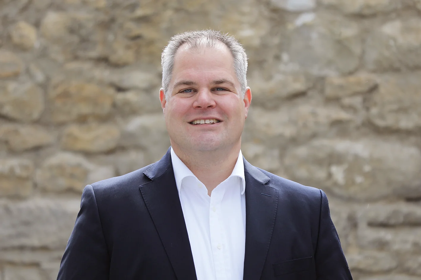 INFOB - Team | Prof. Dr. Swen Oliver Bäuml